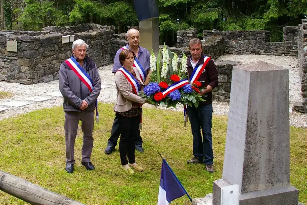 Fessy : la cérémonie 2021 du souvenir au mémorial de Foges (Le Souvenir ...