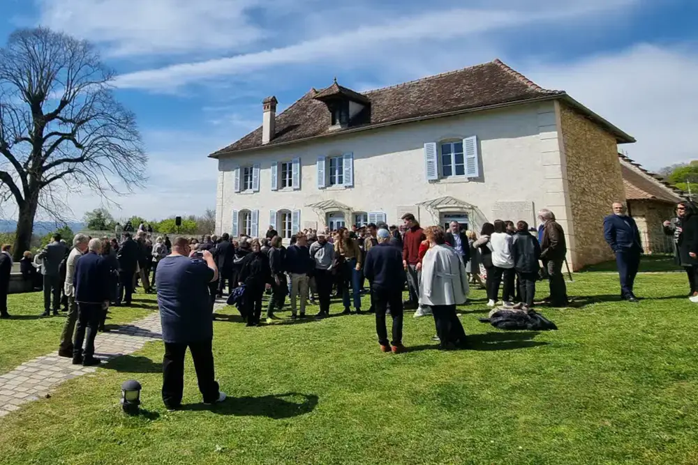 La Maison d’Izieu rend hommage aux victimes de l’Holocauste (2024) (Le ...