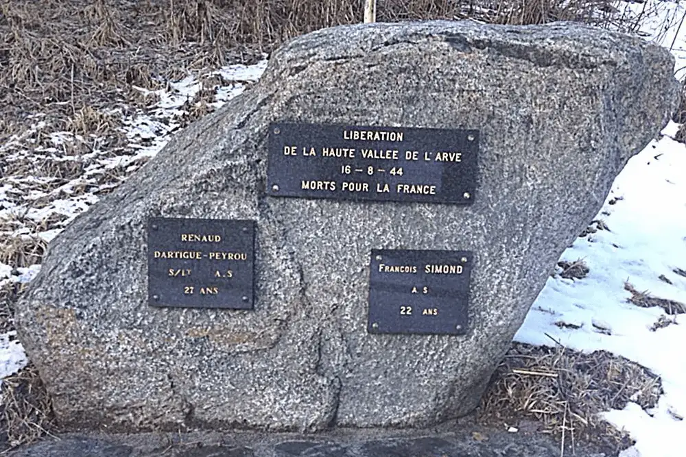 Les Houches — 16 août 1944 : mort de Dartigue-Peyrou Renaud (Le ...